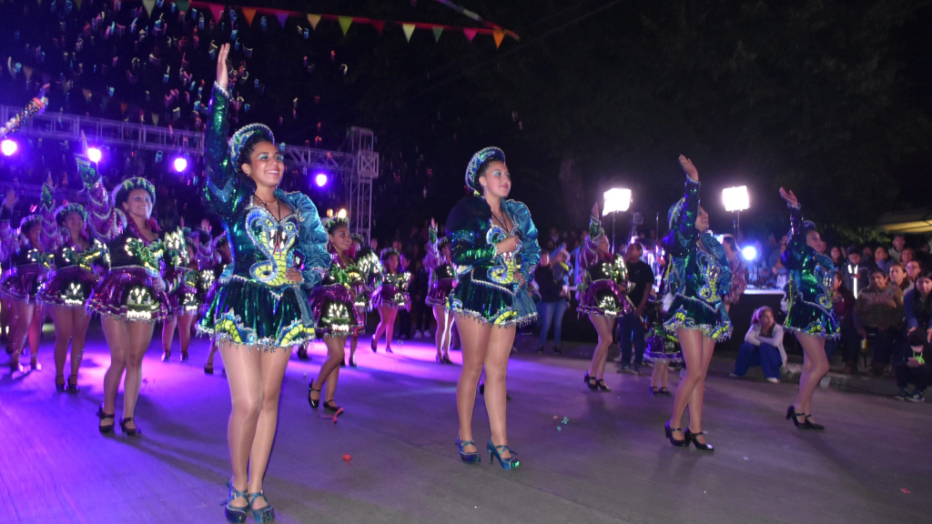 Más de un millar de personas disfrutaron de la alegría de la novena ...