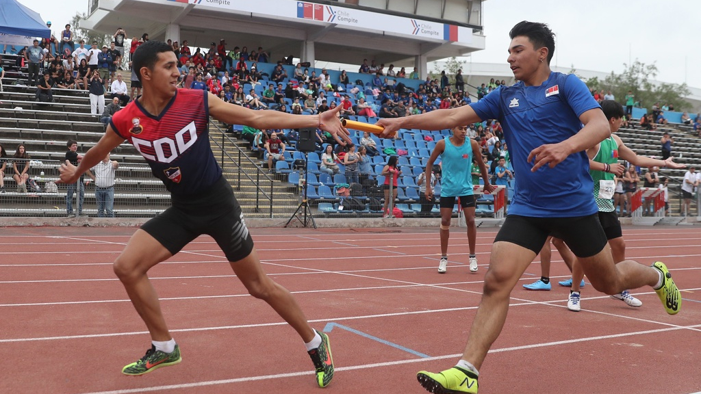 El "Rayo" angelino Brayan Jara es monitoreado por especialistas durante ...