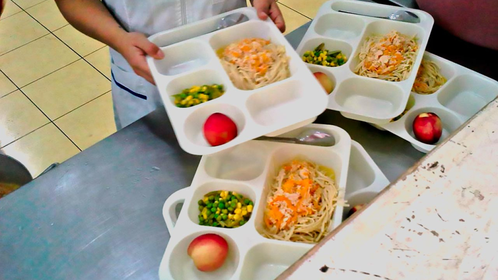 Con un menú innovador Gobierno anuncia grandes cambios en el Programa ...