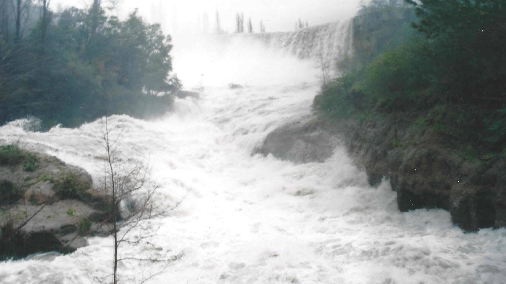 Las veces en que los Saltos del Laja mostró su caudal más impresionante ...