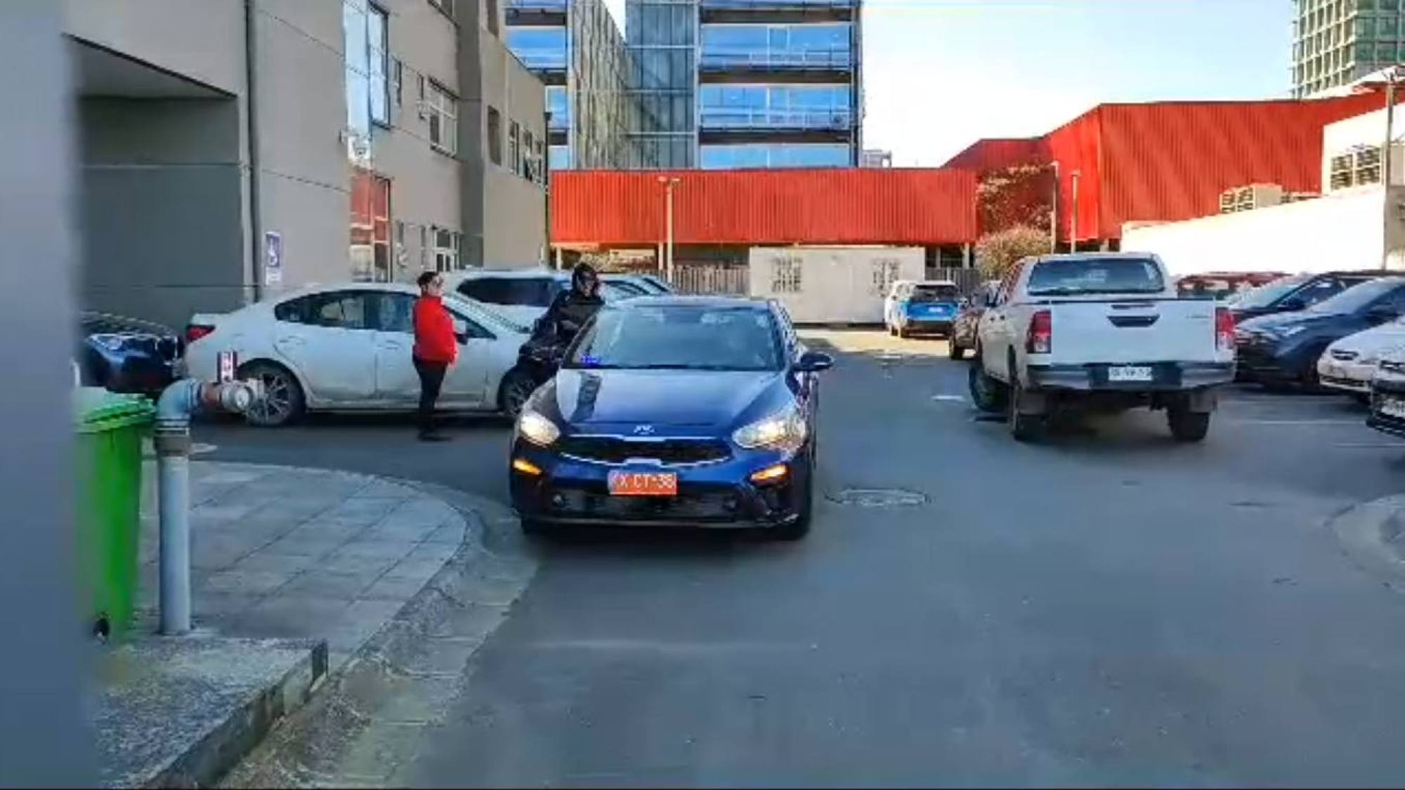 "Sin vergüenza": Increpan a Camila Polizzi tras declarar en Fiscalía ...