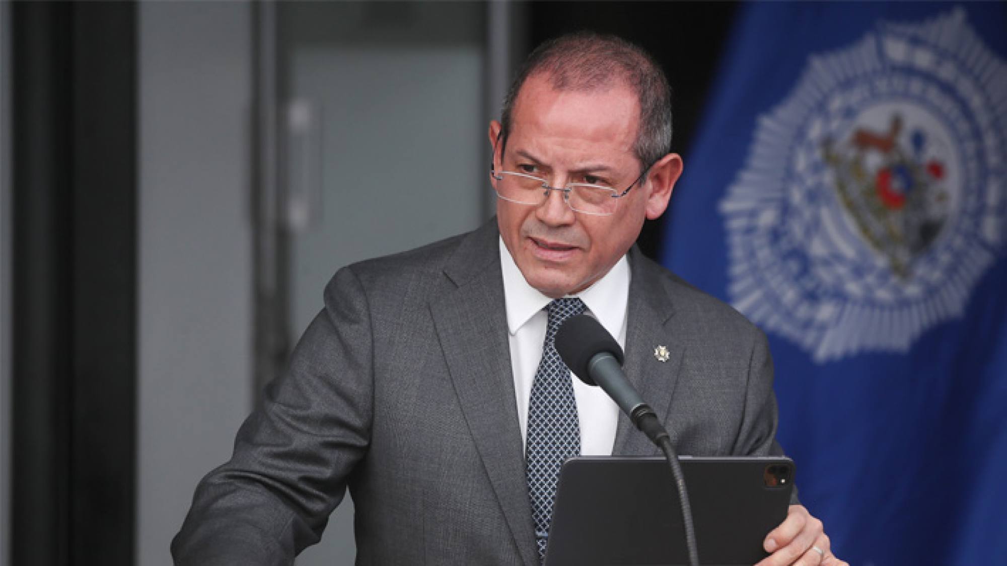 Defensor de Muñoz dijo que el viernes estuvo "tres veces" en La Moneda ...