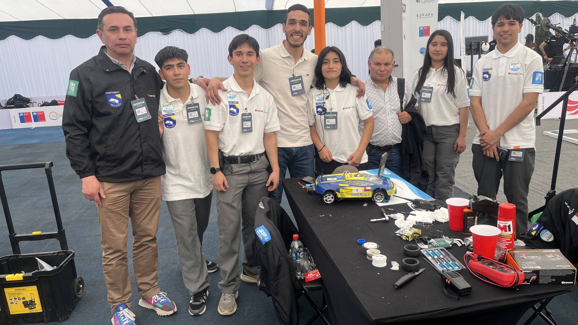 Destacada participación del equipo del Liceo Crisol de Mulchén en el H2 ...