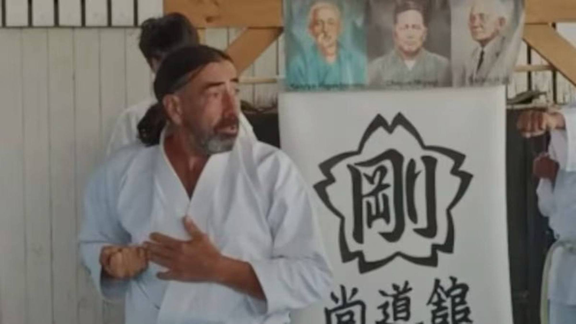 Actualizan estado de salud de profesor de karate que fue baleado frente ...